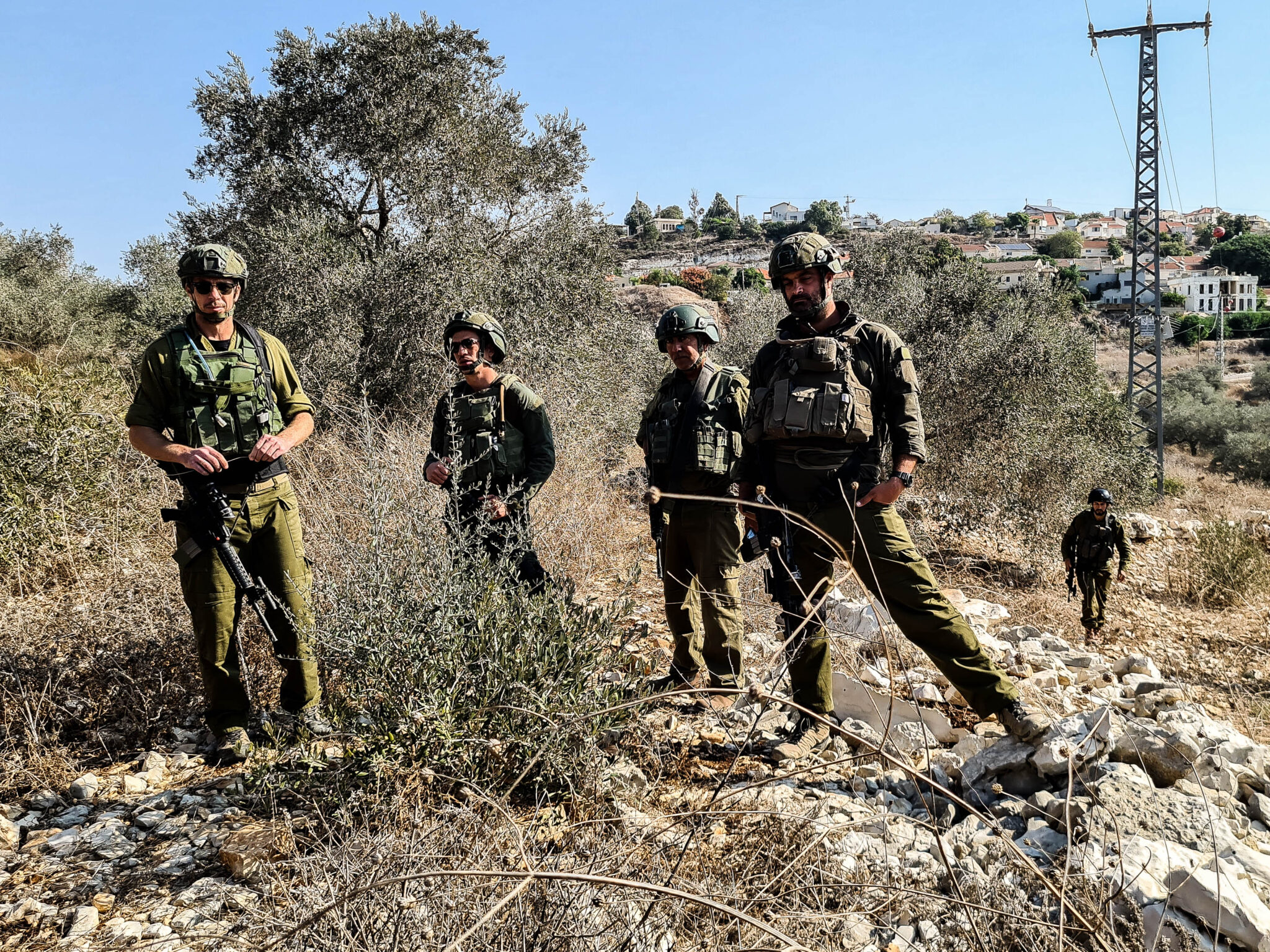 International Solidarity Movement - Nonviolence. Justice. Freedom.